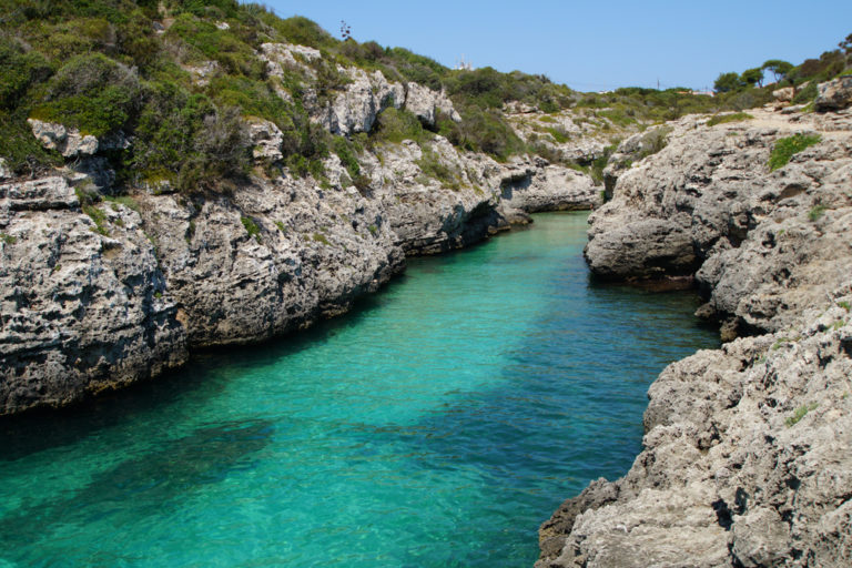 Menorca Strände: 10 Highlights mit allen Infos - 2025