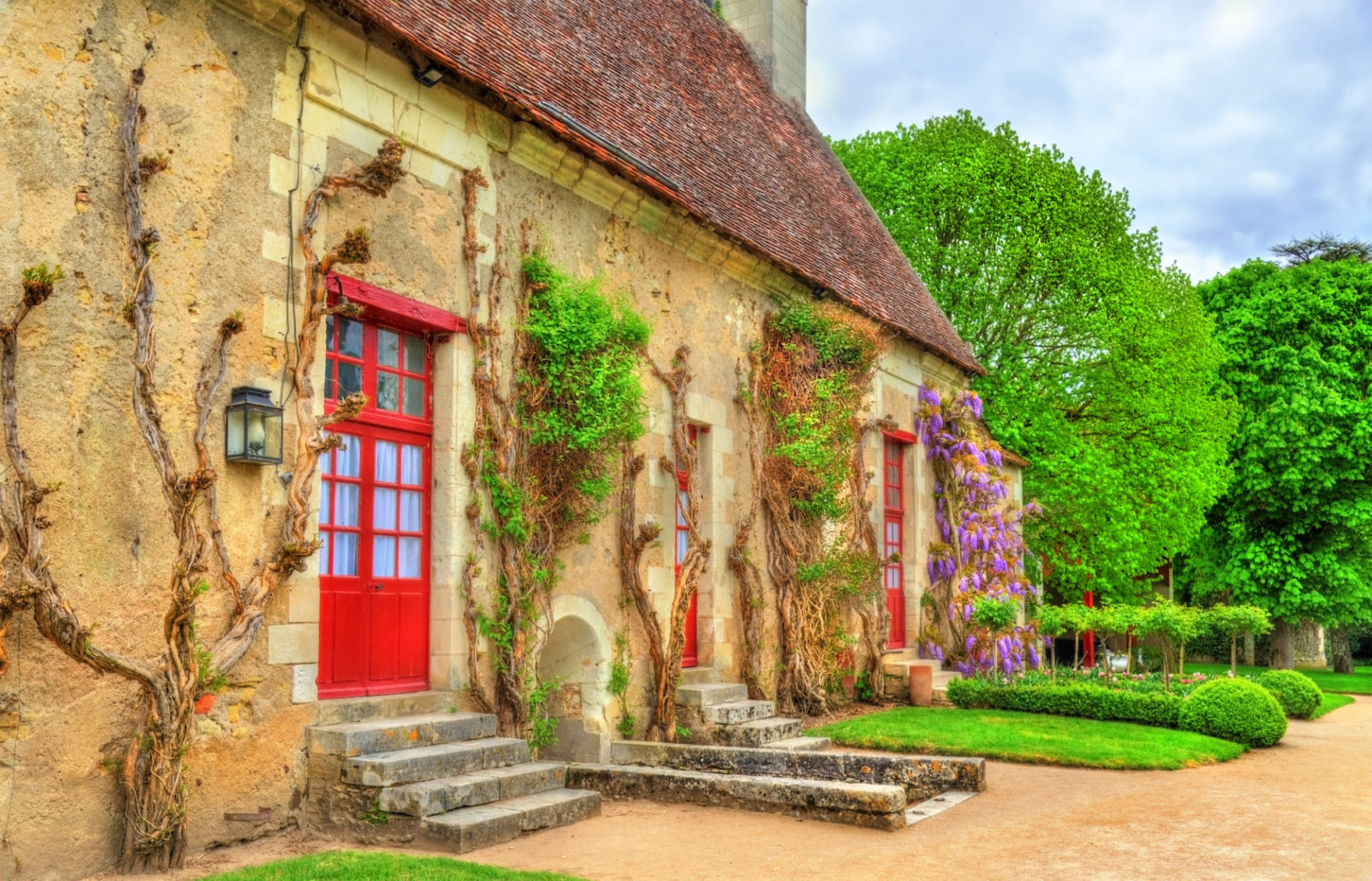 Loiretal Tipps: 10 Infos zu Highlights, Schlössern und Reisezielen