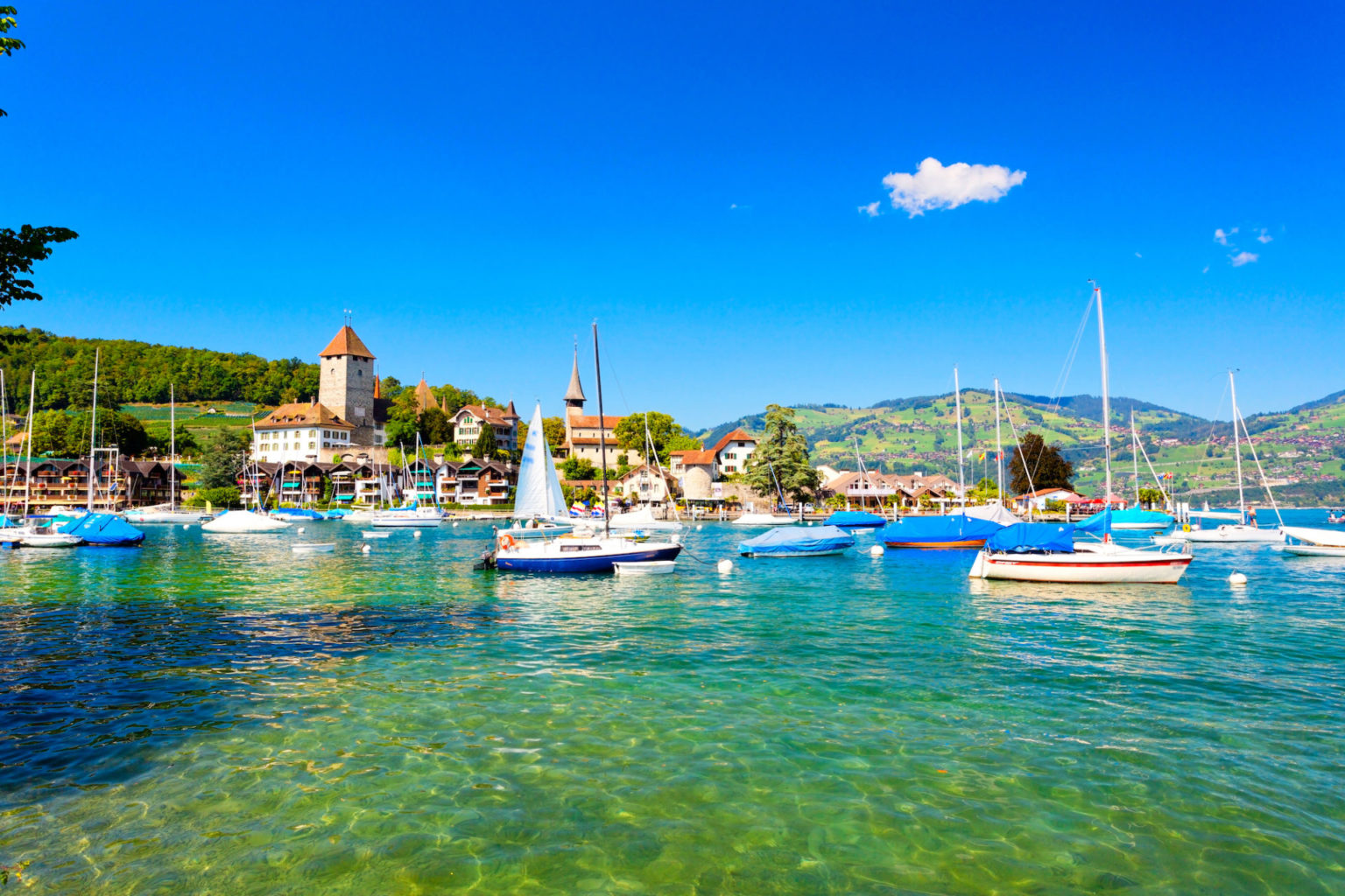 Die 20 schönsten Seen in der Schweiz (inkl. Tipps, Karte, & Bilder) - 2023