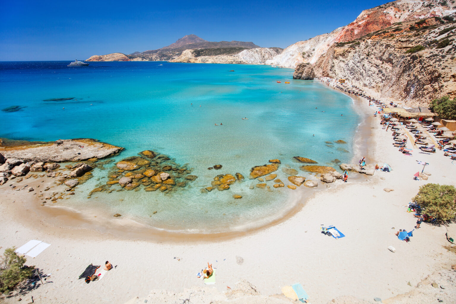 Milos Tipps: 10 Infos zu Anreise, Stränden und Orten